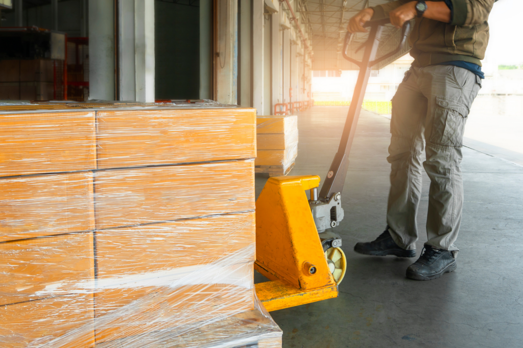 Warehouse Health and Safety: Tips for Managing Risk | Hyde Park ...